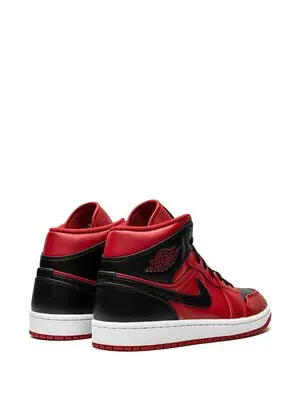 JORDAN 1 Mid Reverse Bred Sneakers - Black