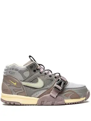 Nike Buckled Sneakers For Women