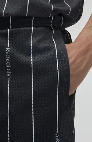 JORDAN Essentials Stripe Mesh Shorts