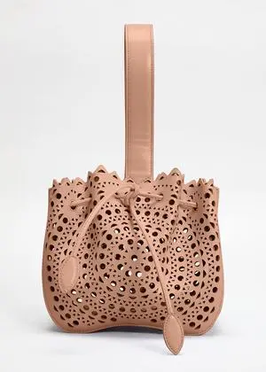 Alaïa Rose Marie Wristlet In Vienne Perforated Leather - Sable