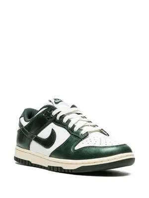Nike Dunk Low Vintage Sneakers - Green