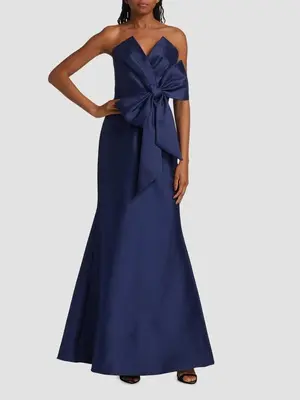 Badgley Mischka Strapless Bow Gown