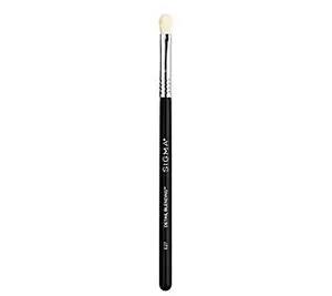 SIGMA BEAUTY E35 Tapered Blending Brush - One-color