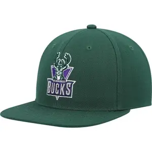 Mitchell & Ness Milwaukee Bucks Hardwood Classics Team Ground 2.0 Snapback Hat - Green