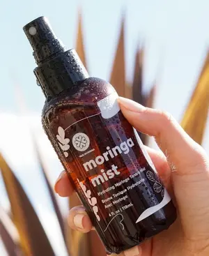 TRUE MORINGA Hydrating Toner