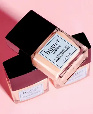 BUTTER LONDON Nail Foundation Priming Basecoat