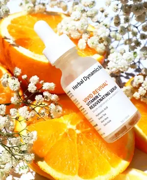 HERBAL DYNAMICS BEAUTY Vitamin C 25% Rejuvenating Serum