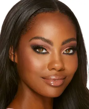 TOO FACED Born This Way Eye Shadow Palette