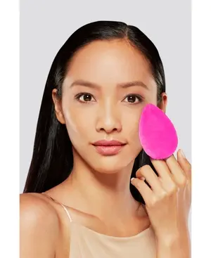 BEAUTYBLENDER Power Pocket Puff Makeup Sponge