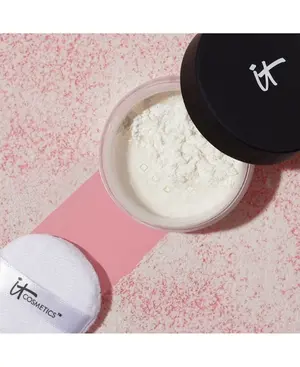 IT COSMETICS Bye Bye Pores Poreless Finish Airbrush Loose Setting Powder - Translucent