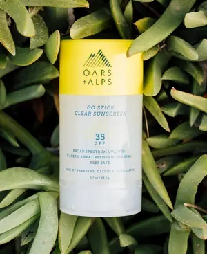 OARS + ALPS Go Stick Clear Sunscreen Spf 35