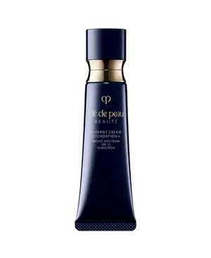 CLE DE PEAU BEAUTE Radiant Cream Foundation Spf 25 O50