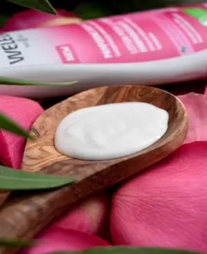 WELEDA Pampering Body Lotion