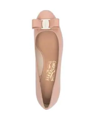 FERRAGAMO Vara Bow-detail Pumps - Neutrals