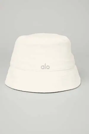 Alo Yoga Terry Beachside Bucket Hat - Ivory | Editorialist