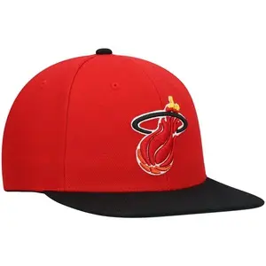 Mitchell & Ness Black Miami Heat Hardwood Classics Team Two-tone 2.0 Snapback Hat