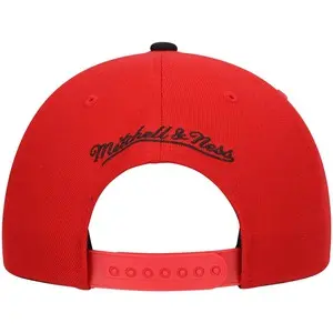Mitchell & Ness Black Miami Heat Hardwood Classics Team Two-tone 2.0 Snapback Hat