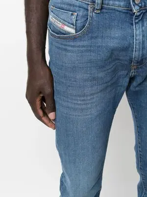 DIESEL® 2019 D-strukt Slim-cut Jeans