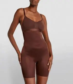 SKIMS High-waist Shine Shorts