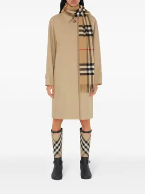 Burberry The Classic Check Cashmere Scarf