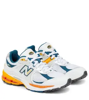 NEW BALANCE 2002r Leather Sneakers