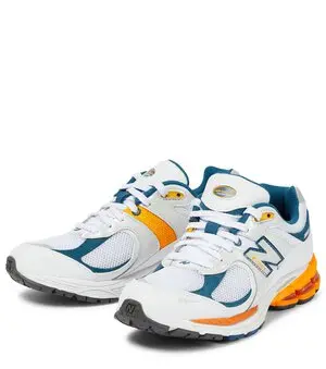 NEW BALANCE 2002r Leather Sneakers