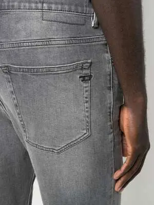 DIESEL® Tapered Jeans Ash - Grey