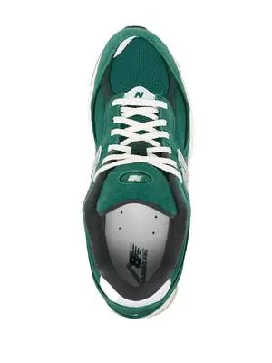NEW BALANCE 2002r Sneakers - Green