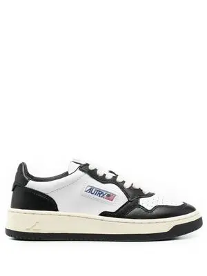 AUTRY Medalist Leather Sneakers