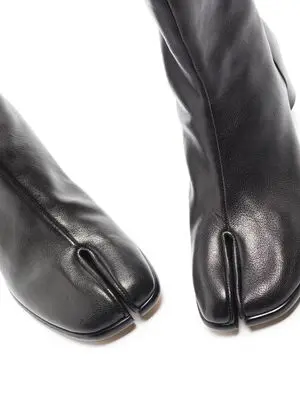 MAISON MARGIELA Tabi Ankle Leather Boots - Black