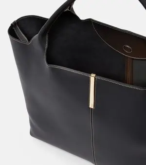 TOD'S Medium Leather Tote - Black