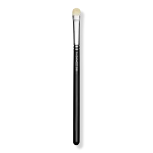 MAC COSMETICS 239 Synthetic Eyeshadow Shader Brush - One-color