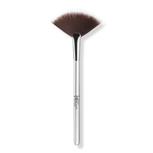 ULTA Airbrush Radiance Fan Brush #116 - One-color