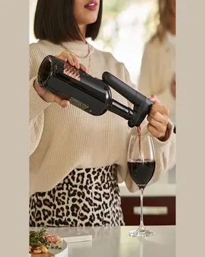 CORAVIN The Pivot+ Wine Preservation System