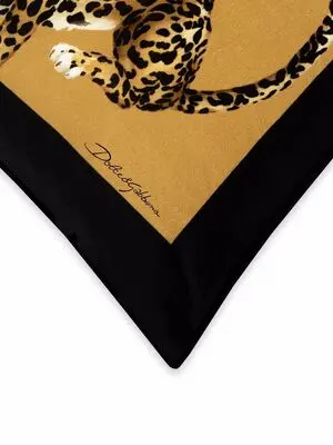 Dolce & Gabbana Medium Leopardo-print Velvet Cushion