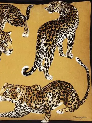 Dolce & Gabbana Medium Leopardo-print Velvet Cushion