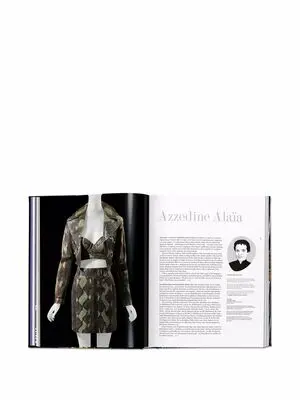 TASCHEN Fashion Designers A–z Book - Black