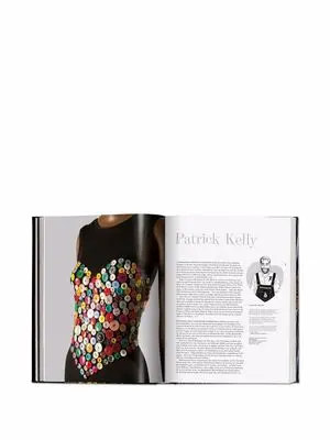 TASCHEN Fashion Designers A–z Book - Black