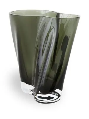 AUDO X Gabriel Tan Asymmetric Aer Vase