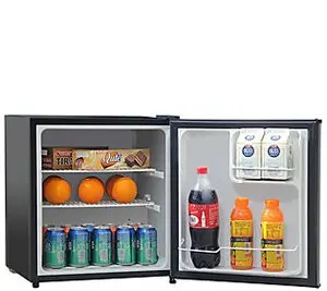 SPT 1.7 Cubic Foot Compact Refrigerator