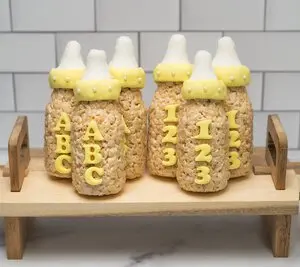CREATIVE CRISPIES CO. Creative Crispies 6 Piece Yellow Baby Bottle Gi T Set - One-color