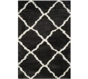 SAFAVIEH Belize Shag 4' X 6' Area Rug By - One-color