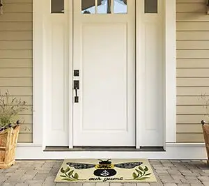 DESIGN IMPORTS Bee Our Guest Doormat