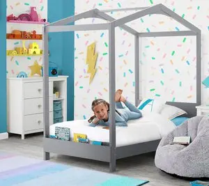 DELTA CHILDREN Poppy House Twin Bed