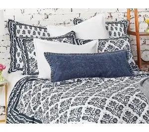 C&F HOME Cassie King Quilt