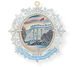 THE WHITE HOUSE HISTORICAL ASSOCIATION The Official 2009 White House Christmas Ornamen T - One-color