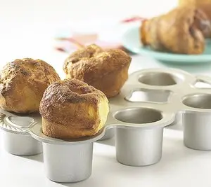 NORDICWARE Crown Muffin/popover Pan