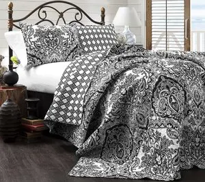 LUSH DECOR Aubree 3-piece King Quilt Set By - One-color