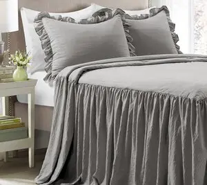 LUSH DECOR Ruffle Skirt 3-piece Queen Bedspread Lush De Cor - One-color