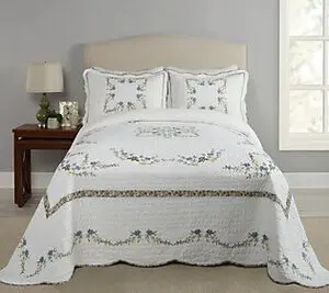 MODERN HEIRLOOM Heather Queen Bedspread